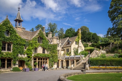 Fourball at The Manor House, Castle Coombe - Auctions - Bid4Charities